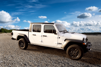 Rent 4X4 Work Trucks